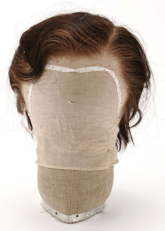 Reeve's Wig From "Superman III" - Mar 15, 2008 | Guernsey's in NY