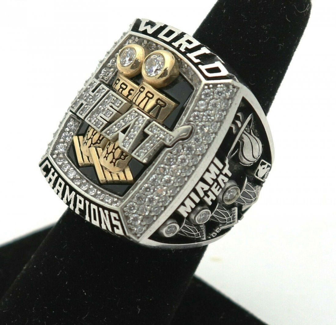 MIAMI HEAT 2013 NBA CHAMPIONSHIP RING BY JOSTENS STAFF - Mar 07, 2020 ...