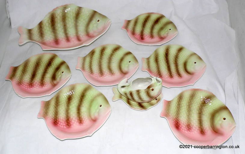 Shorter & Son Pottery 9 Piece Fish Service (#0046) on Dec 11, 2021 ...
