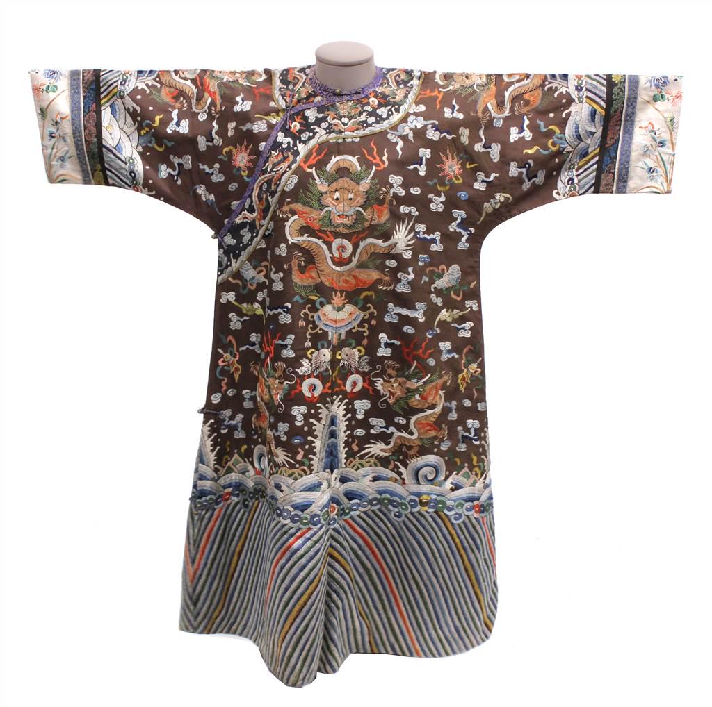 Outstanding Chinese Imperial Jifu Dynasty Robe, C19th.