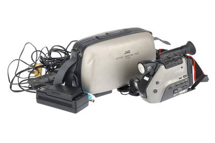 Pair of JVC Video Capsule Cones Pyramid TVs 3100R - Mar 18, 2023 ...