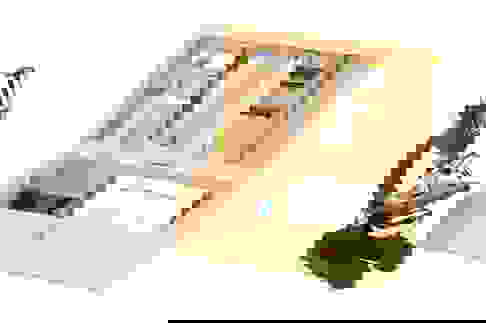 A Student's Microscope Set By Kibro, Auction