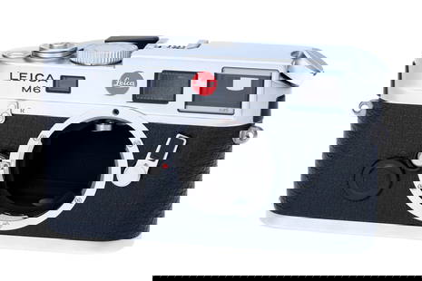 Leica Mp 0.85 Rangefinder Camera