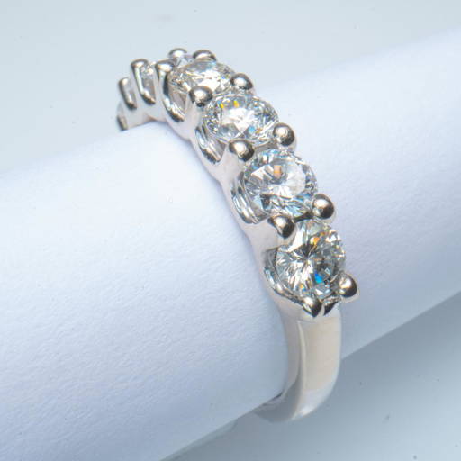 14k White Gold Seven Stone Diamond Ring 14k White Gold Seven Stone Diamond Ring