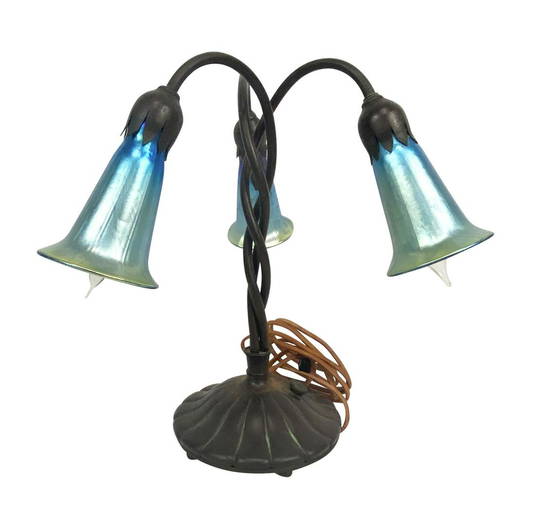 Buffalo Metal Works Three Light Lily Lamp