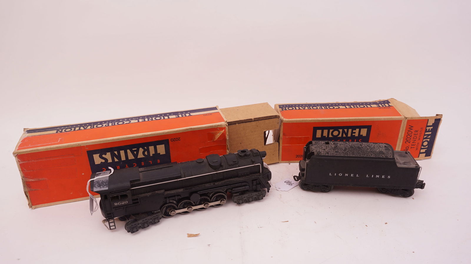 Lionel Trains Numbers 2020 & 2020w Locomotive Engine And Tender With ...