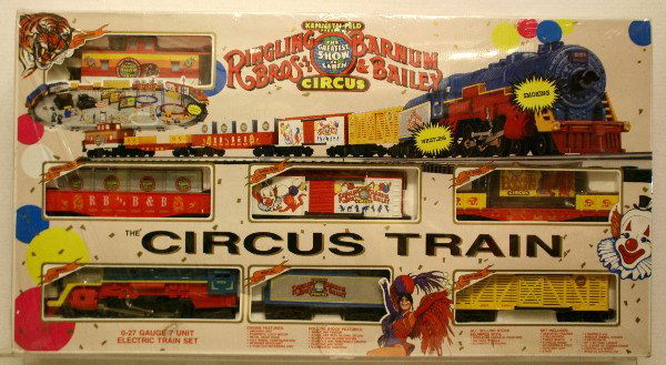 598: Ringling Bros & Barnum Bailey Circus Train Set
