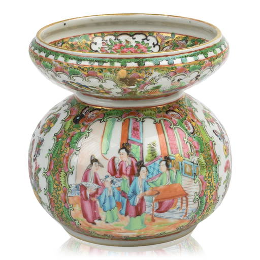 Chinese Rose Medallion Porcelain Spittoon.