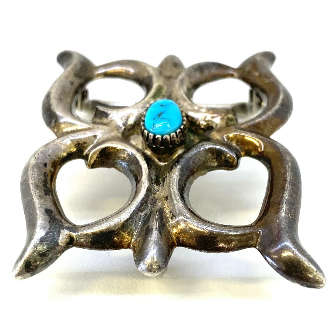 Navajo Sand Cast Buckle With A Single Nugget Of Kingman