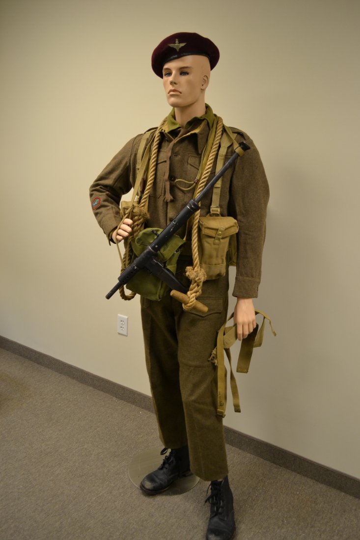 WWII BRITISH PARATROOPER COMPLETE UNIFORM AND EQUIPMENT - May 02, 2020 ...
