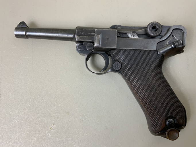 WWII NAZI GERMAN P08 LUGER 1939 DATE PISTOL 9MM (#0737B) on Apr 16 ...