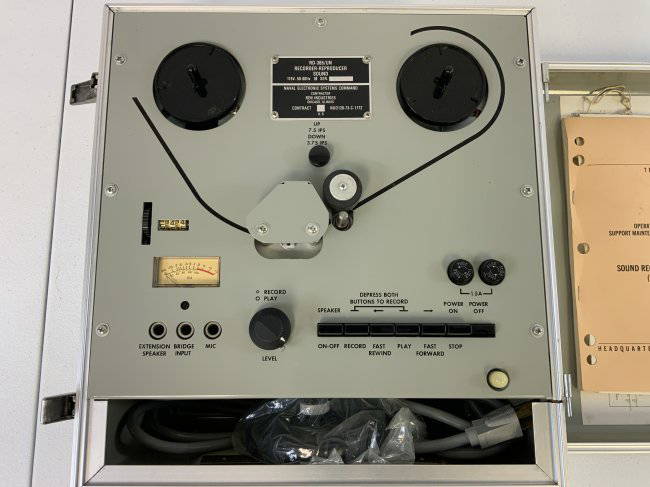 Vintage Us Military Reel To Reel Tape Recorder 1976 Dated Auction