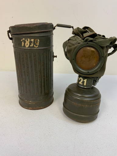 Wwii German M30 Gas Mask With Cannister Named