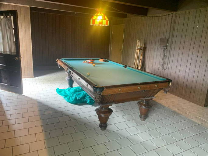 BRUNSWICK BALK COLLENDER POOL TABLE NARRAGANSETT C.1900 Antique ...