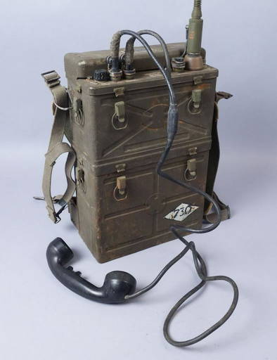 Ww2 Us Army Backpack Radio