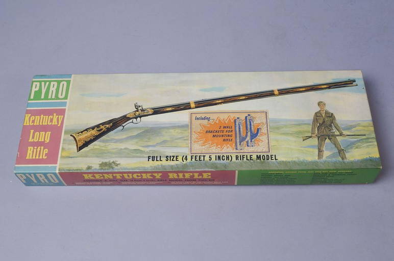 Vintage Pyro Kentucky Long Rifle Full Size Model Kit