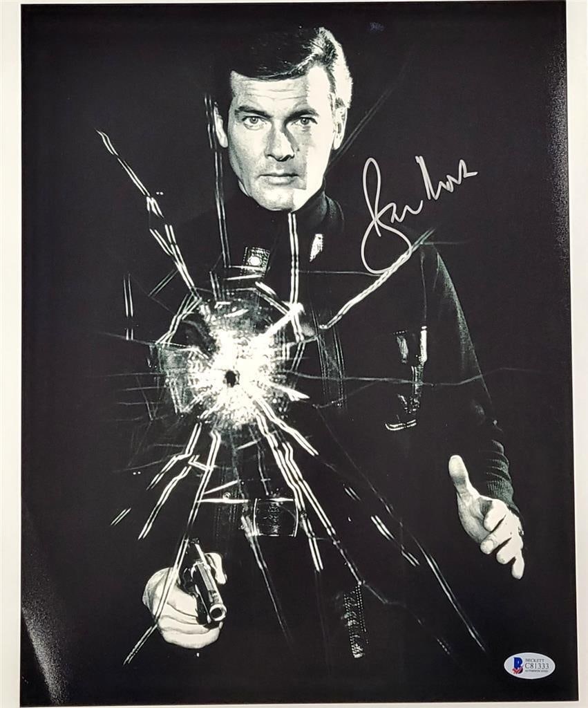 Roger Moore Signed 11x14 Photo #3 James Bond 007 Autograph Beckett Bas ...