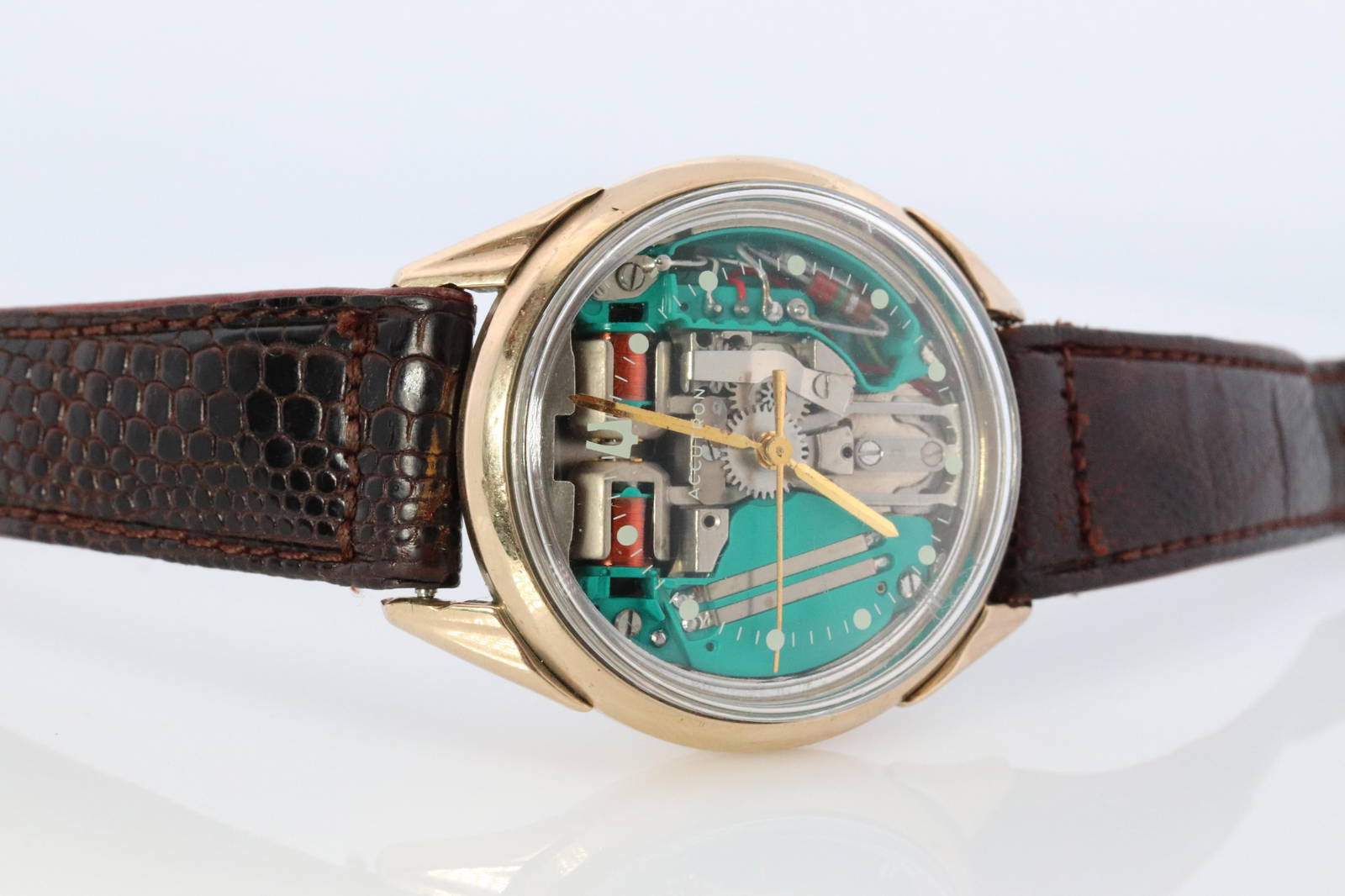 Vintage Bulova Accutron Watch. Spaceview Bulova Auction