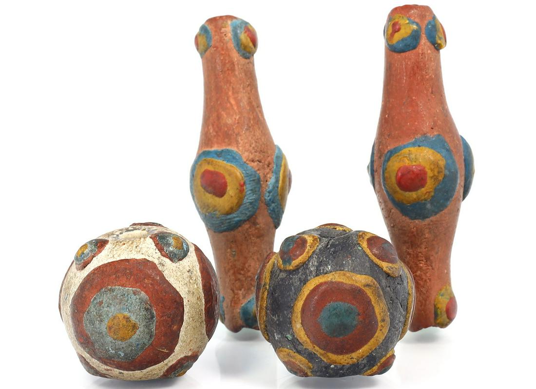 Four Vintage Western Asiatic Roman Like Stratified Eye Glass Beads Auction