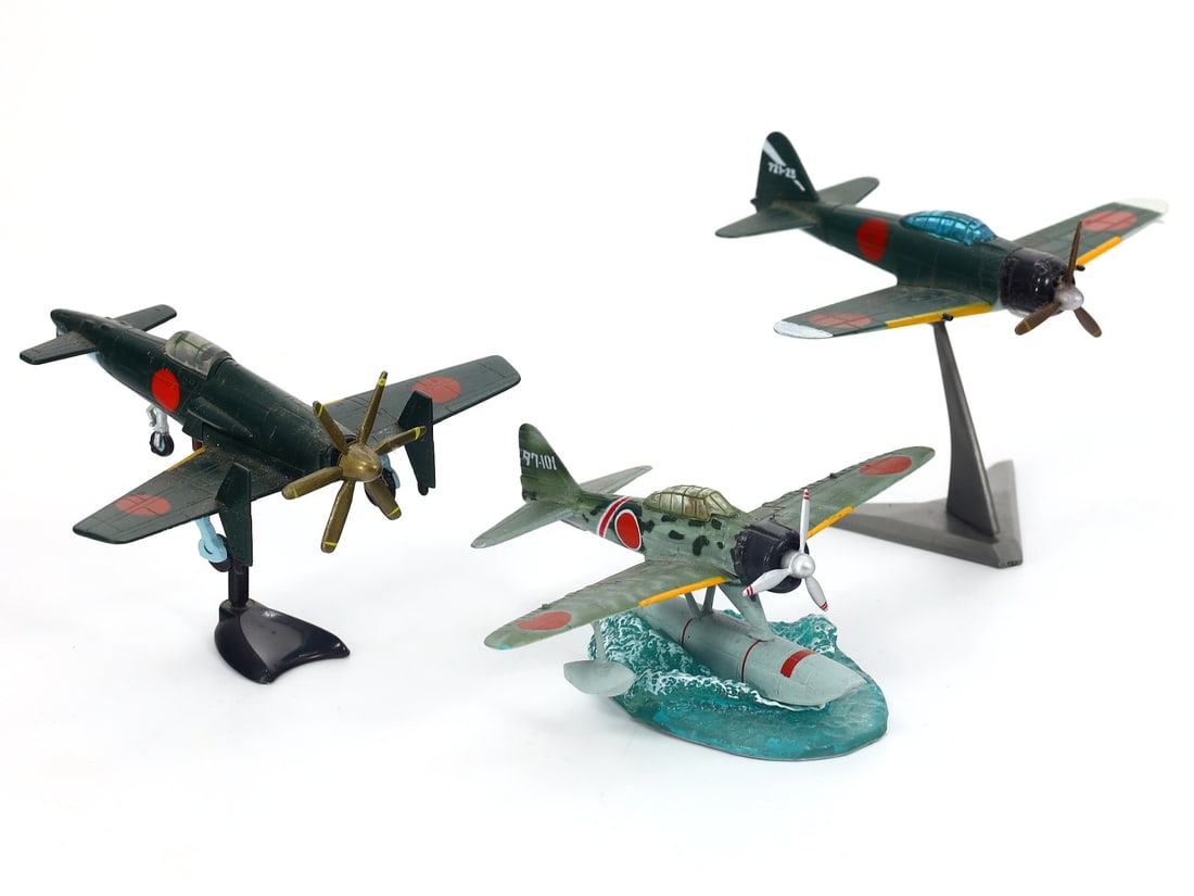 Vintage World War Ii Plastic Japanese Military Aircraft Toy Airplane ...