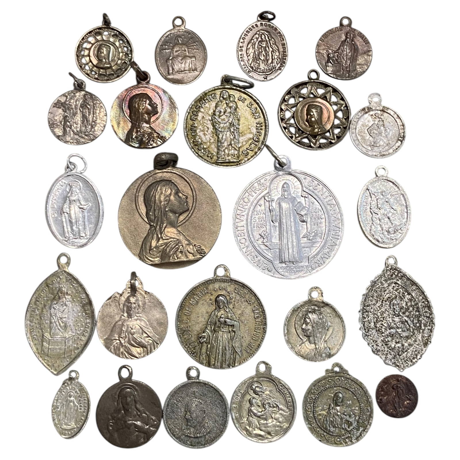 Catholic Devotional: Medal Lot - Marian Profiles, Shrines & Decorative ...