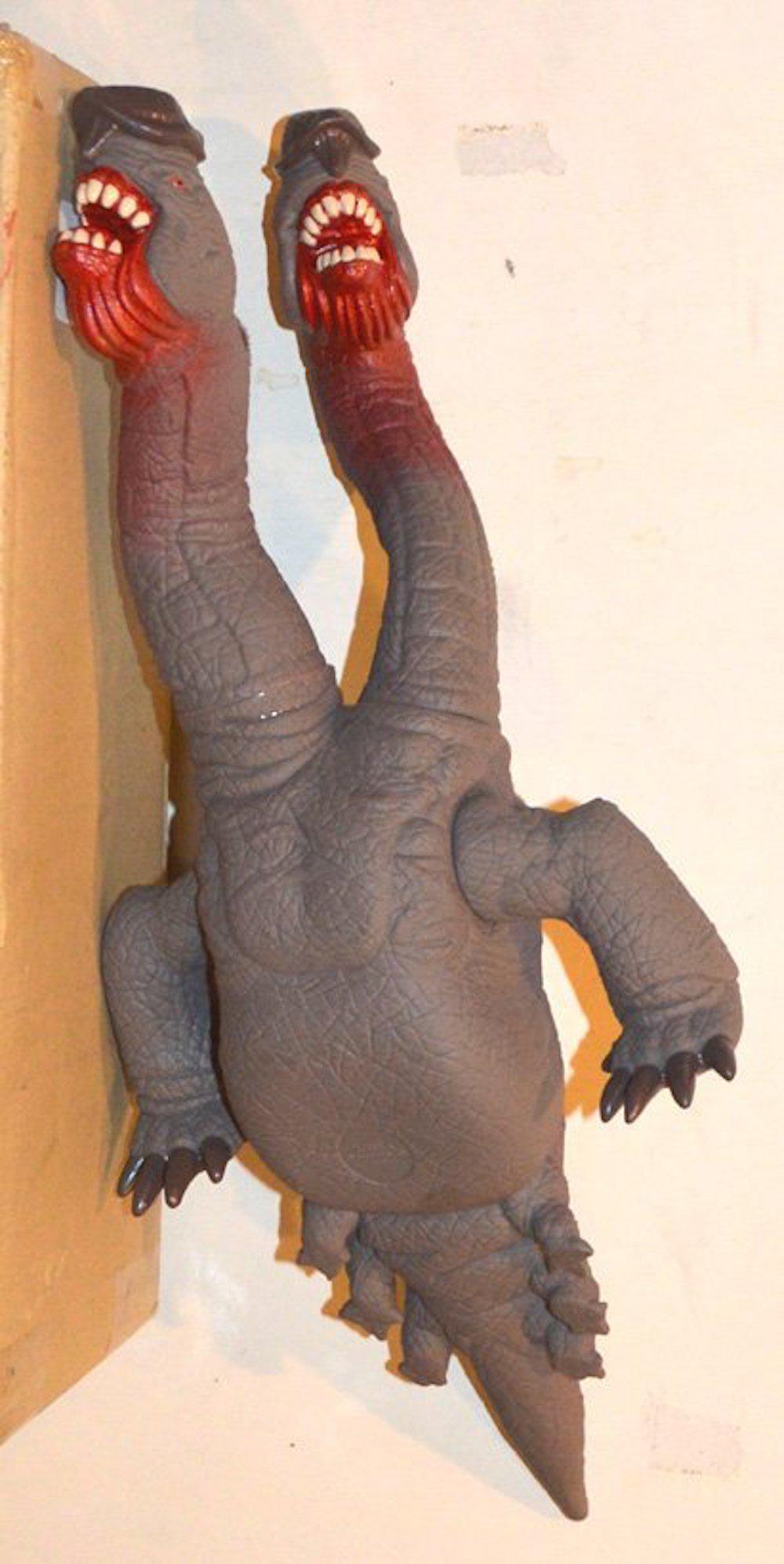 TONKA WILLOW "EBORSISK" EVIL DRAGON FIGURE - Feb 19, 2022 | SMG ...