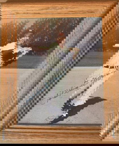 Phil “scooter Rizzuto Signed Framed 8 X 10 Photograph (no Certificate)