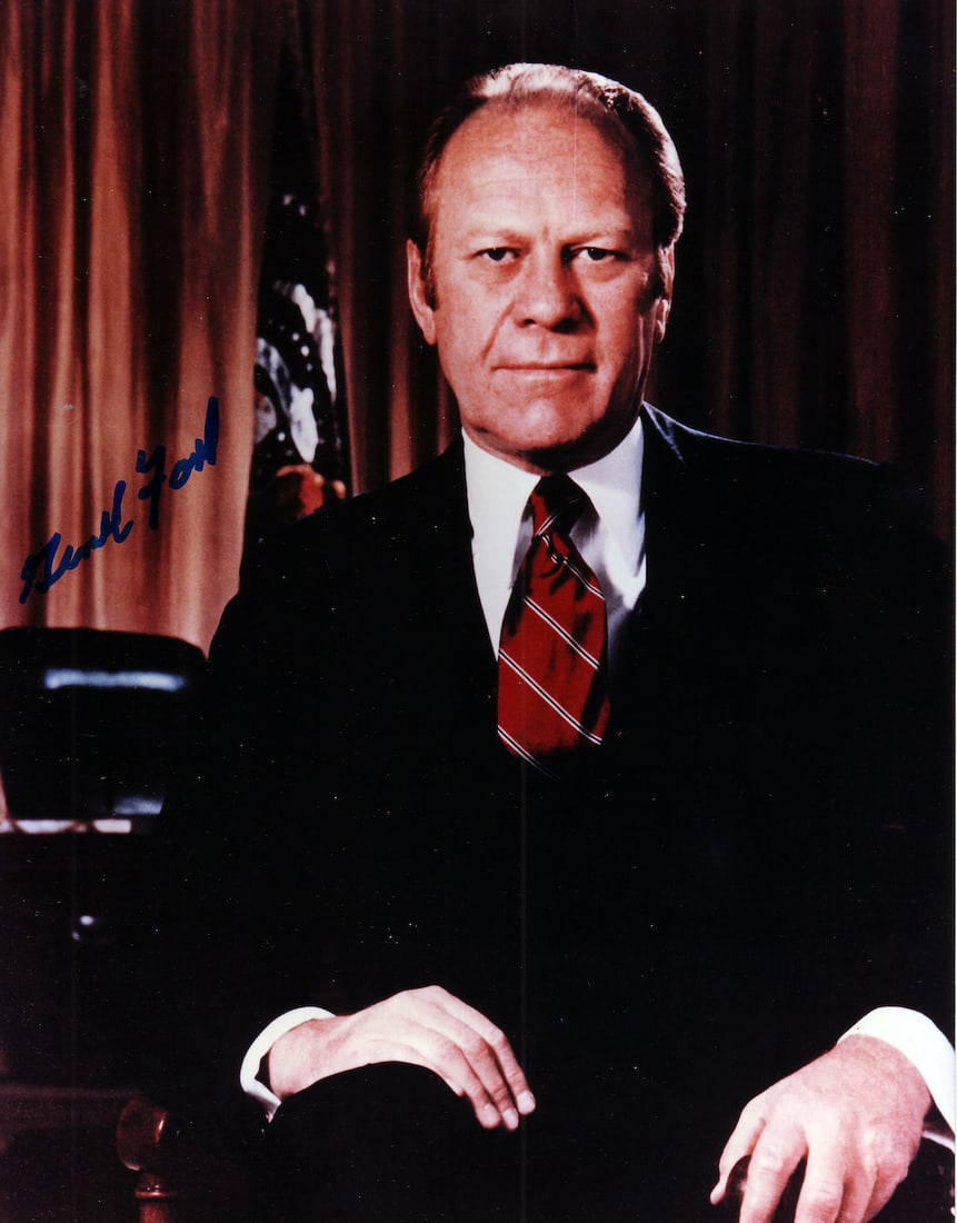 Presidednt Gerald Ford - 8 X 10 Signed Photo W/coa Auction