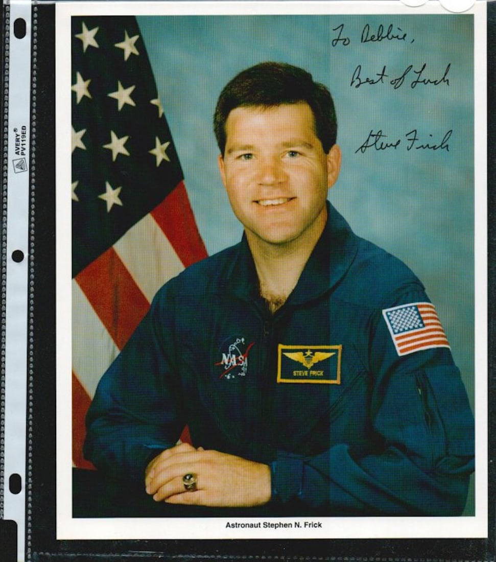 Stephen N. Frick Signed 8 X 10 Nasa Photograph Auction