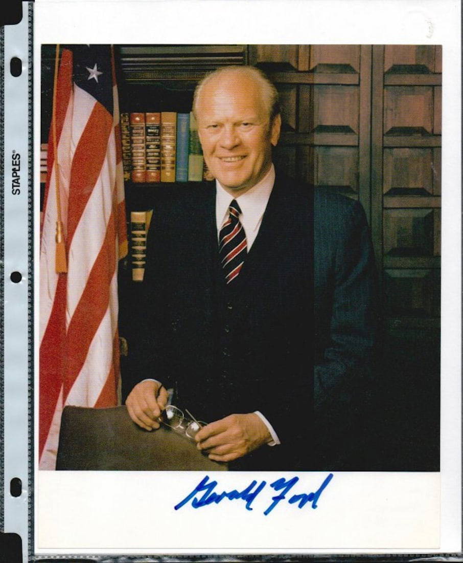 President Gerald Ford Signed 8 X 10 Photograph. The Auction