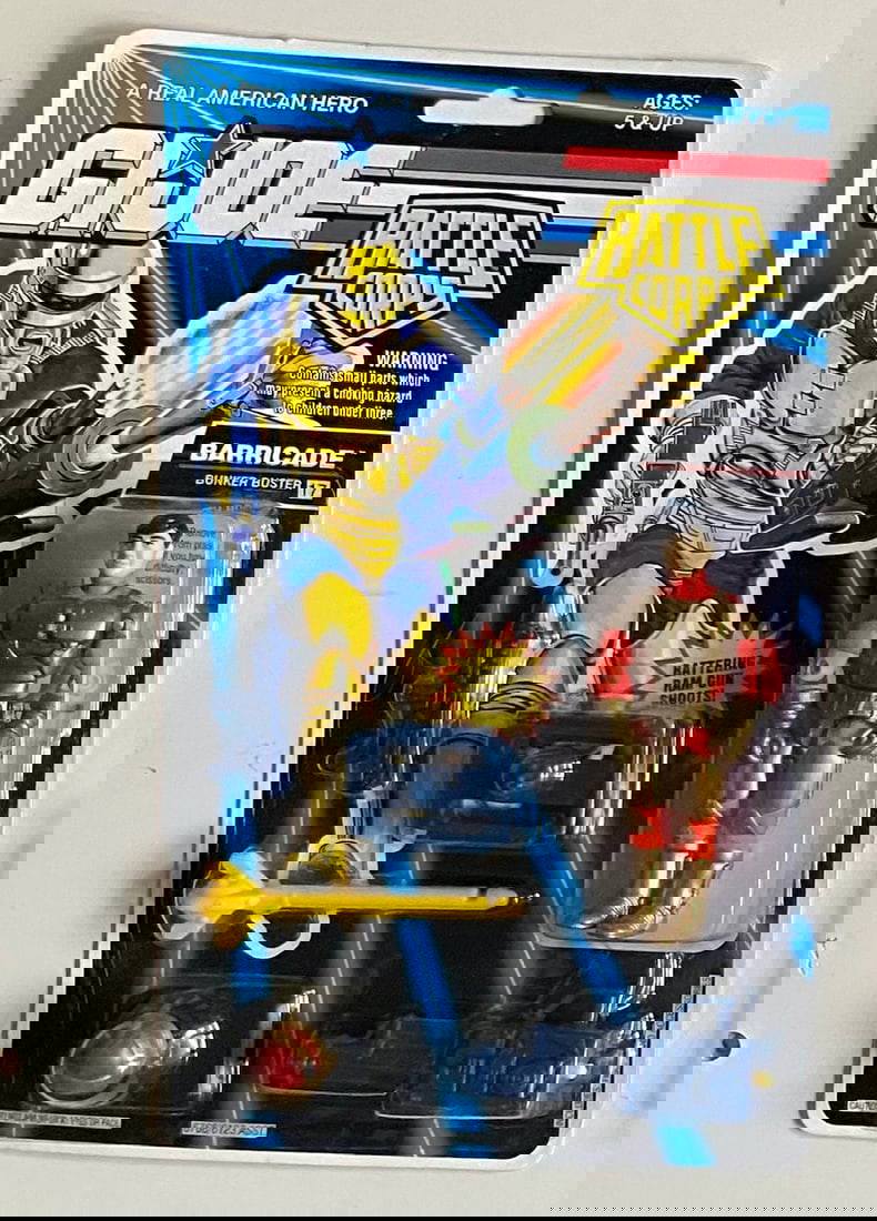 G.i. Joe Battle Corps "barricade" Figurine On Card Auction