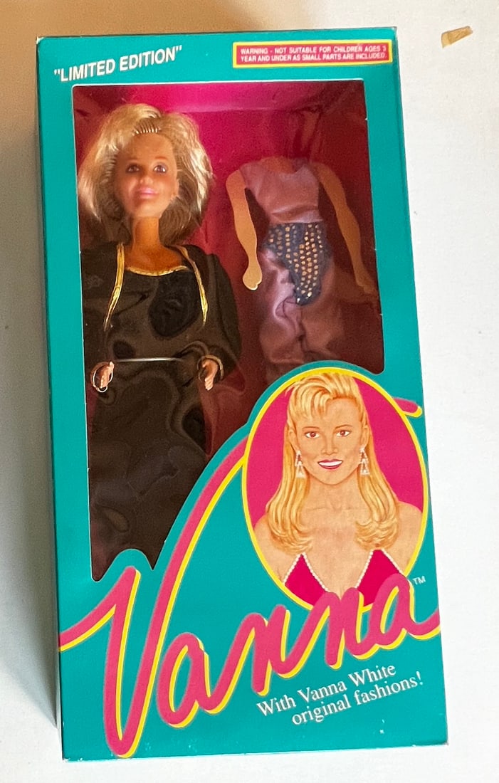 Vanna White Limited Edition "fashion" Doll Auction