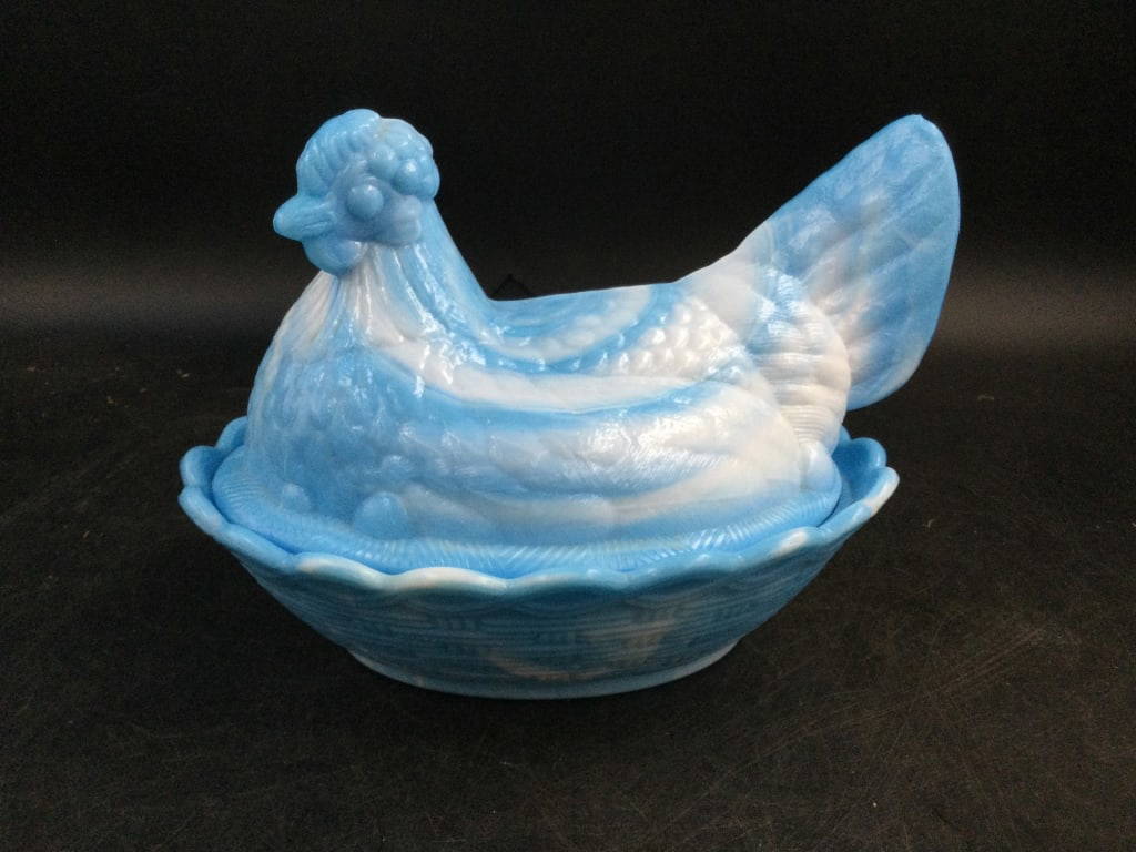 Vintage Fenton Chicken In The Basket Auction