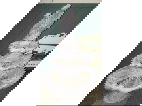 Yard Art Clamshell Fountain