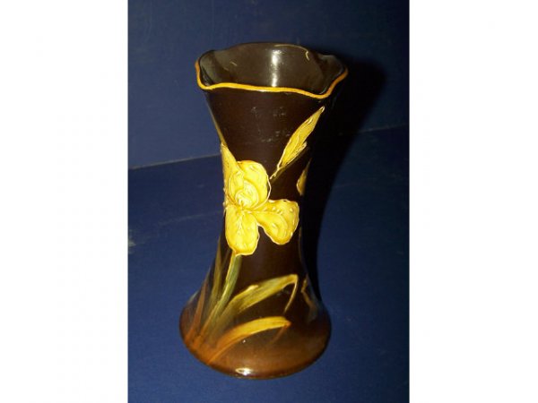 16: Old London Ware Art Pottery Vase
