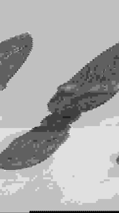 Cast Stone Acorn Design Garden Finial Auction