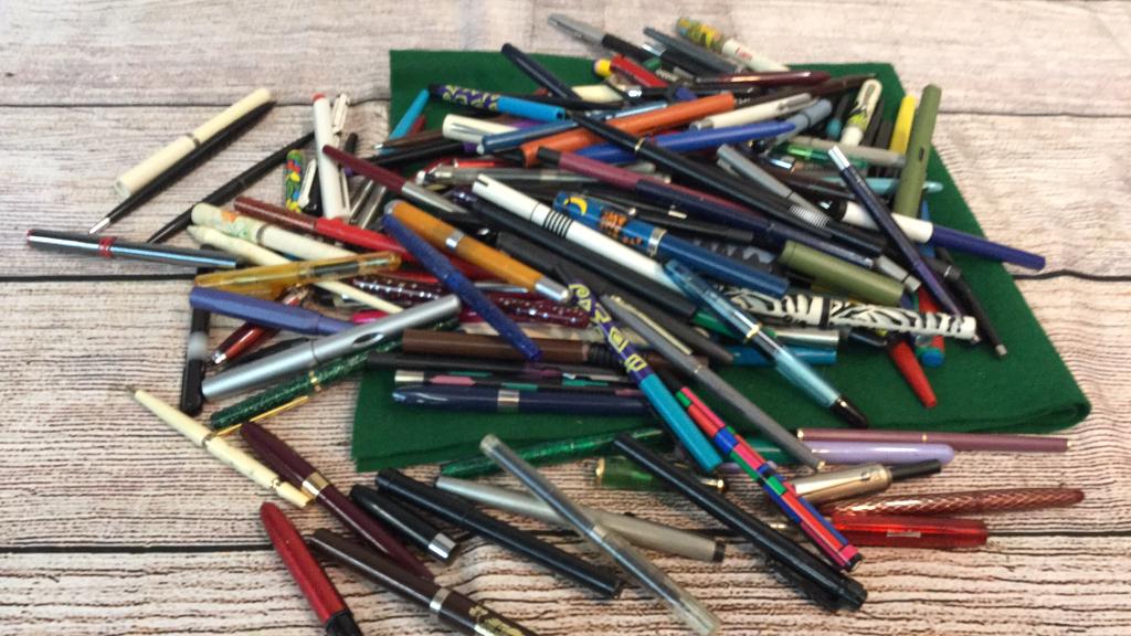 Large Group Assorted Pens