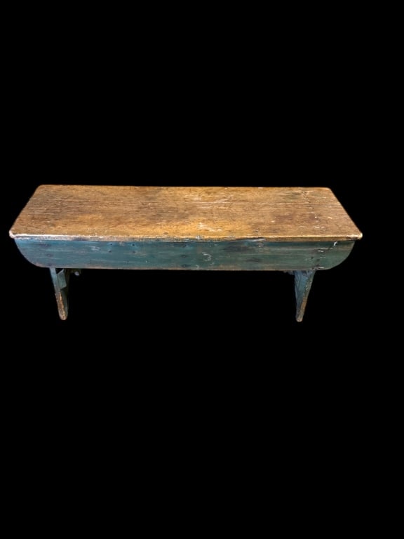 Primitive Bucket Bench In Original Paint Auction