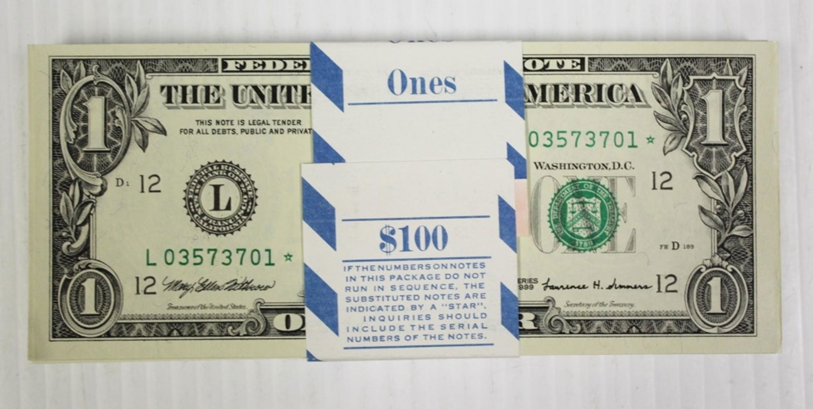 1999 Pack Of 100 $1.00 Federal Reserve Star Notes