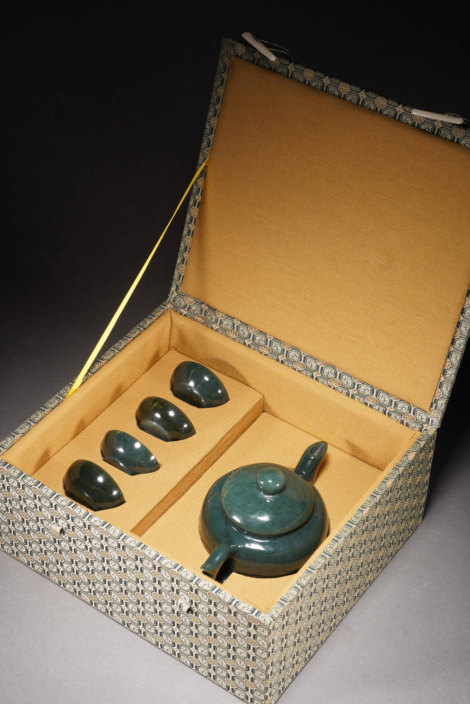A Set Of Chinese Carved Jade Table-wares Auction