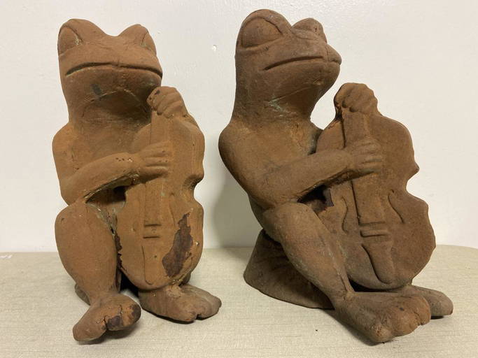 Pair of Cast Metal Frog Musician Statues - Dec 12, 2021 | Neil's ...
