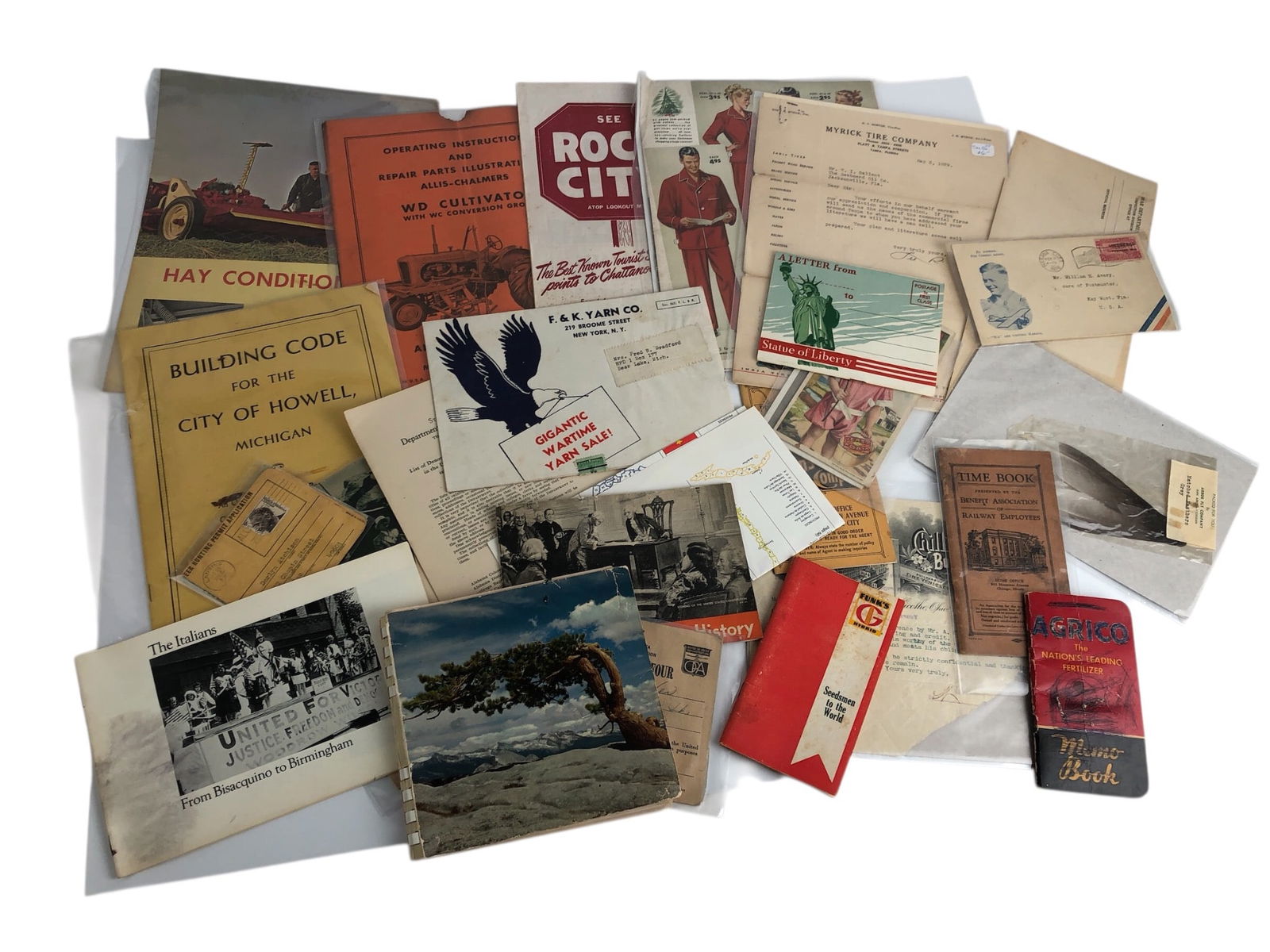 Vintage / Antique Miscellaneous Ephemera - Jun 24, 2025 | Neil's Auctions In Mi