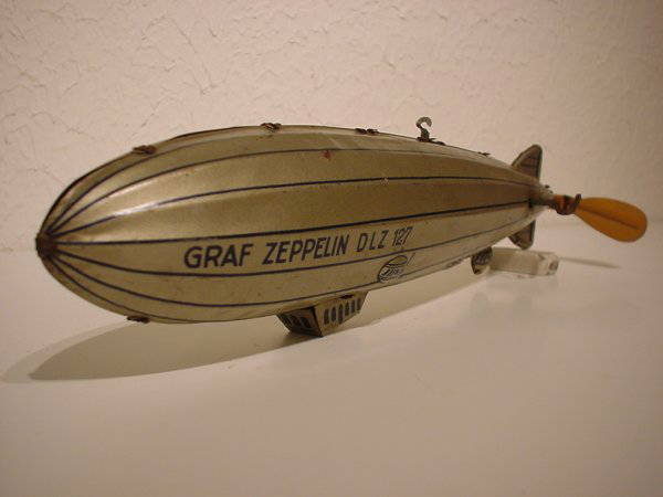 302: TIPP & CO ZEPPELINARE - Nov 25, 2006 | Matuska Doll & Toy Auctions in Sweden