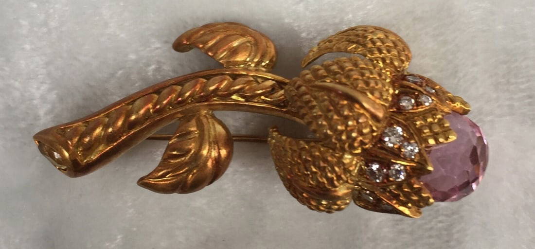 Judith Ripka 18k Gold Diamond Pink Sapphire Brooch Necklace