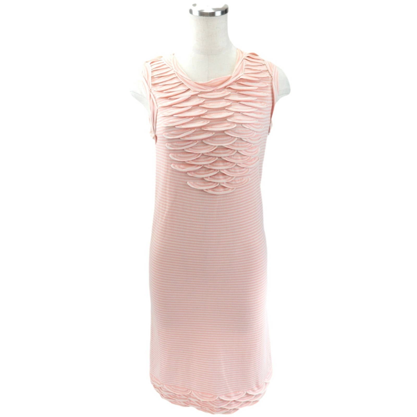 Chanel P41 Border Sleeveless Dress Ladies Pink 34 Here Mark Button Auction