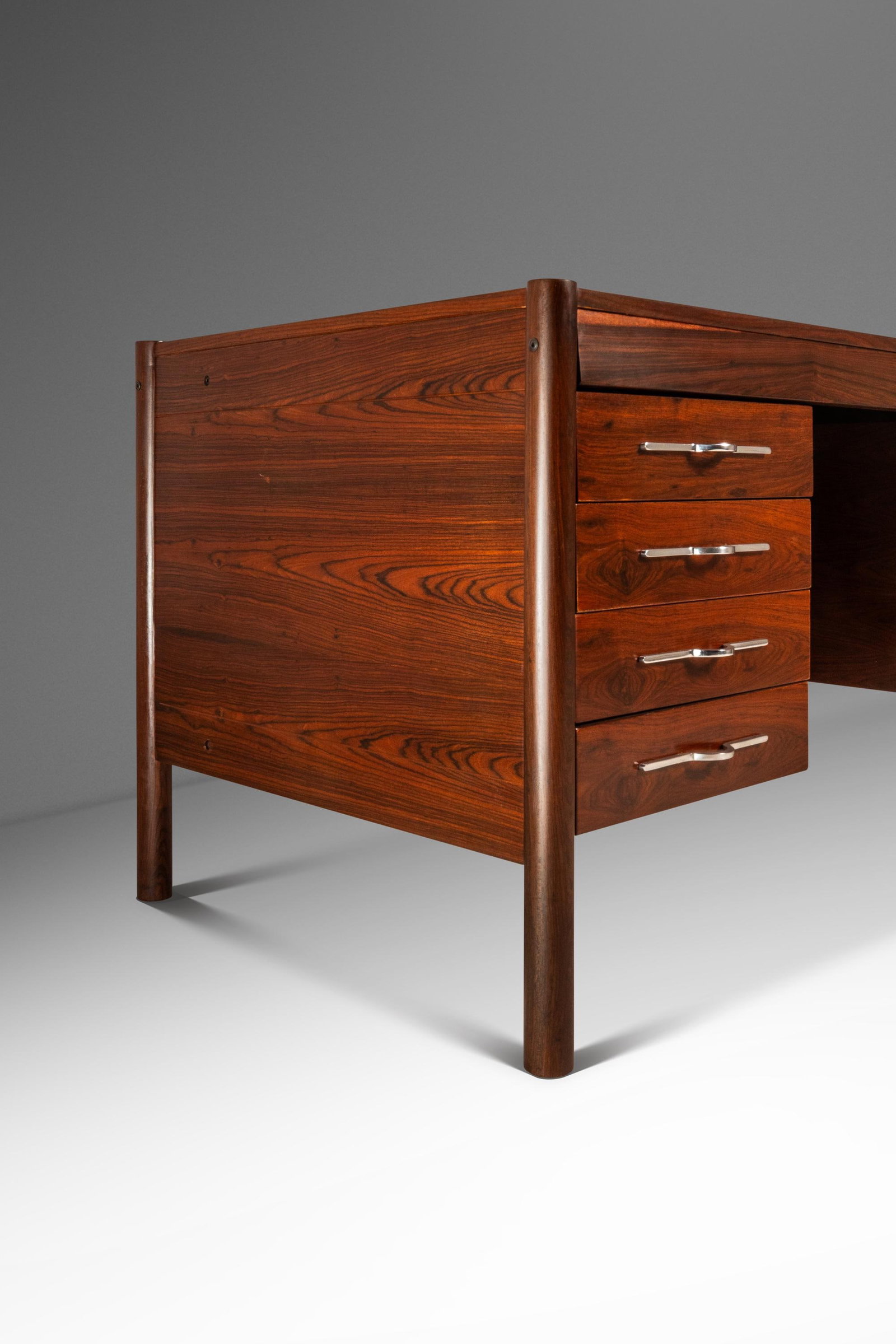 Mid-century Modern Executive Desk By Jean Gillon In Jacaranda Wood Auction