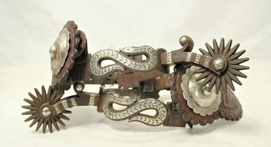 Spectacular Buerman Snake Spurs