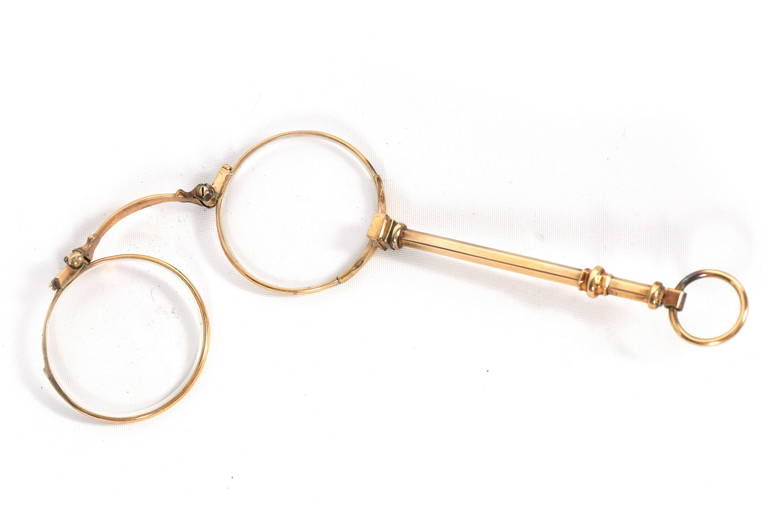 A CASED PAIR OF EARLY 19TH CENTURY GOLD METAL FOLDING LORGNETTES - Jan ...