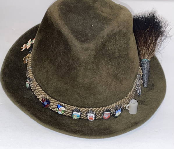 Vintage German Alpine Hat Fedora Souvenir Pins