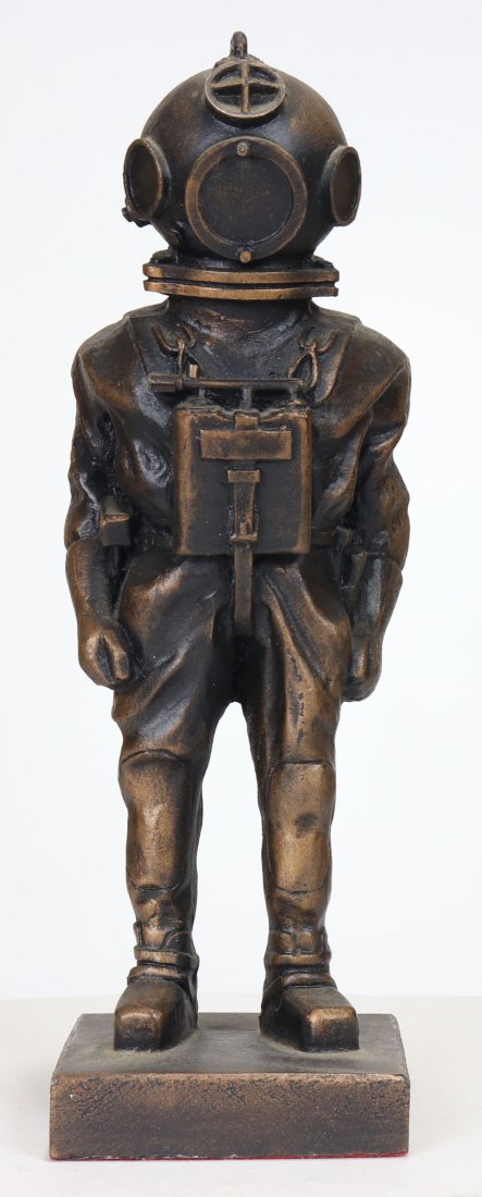 Vintage Draeger Diver Statue 10 Inches Tall - Dec 07, 2019 | Nation's ...